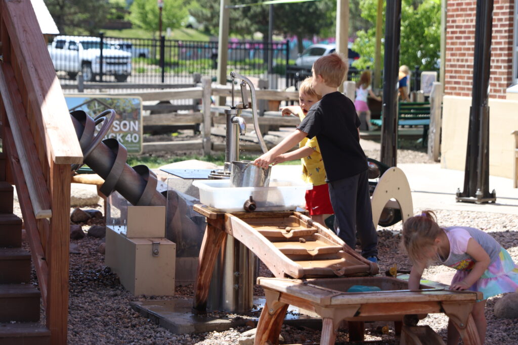 H2GO Outdoor Water Gallery - Children's Museum of Southern Minnesota